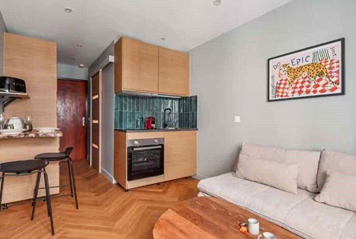 Appartement à louer - Muette Nord, Paris ème arrondissement - 1 pièce