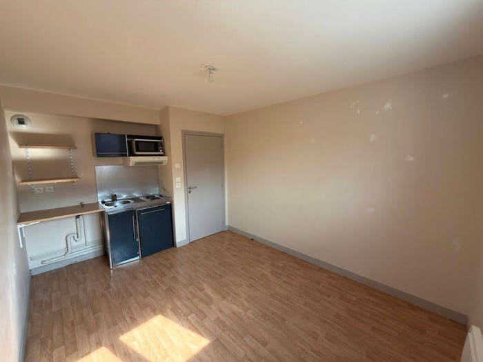 Centre Ville, Amiens : Appartement 2 pièces à louer