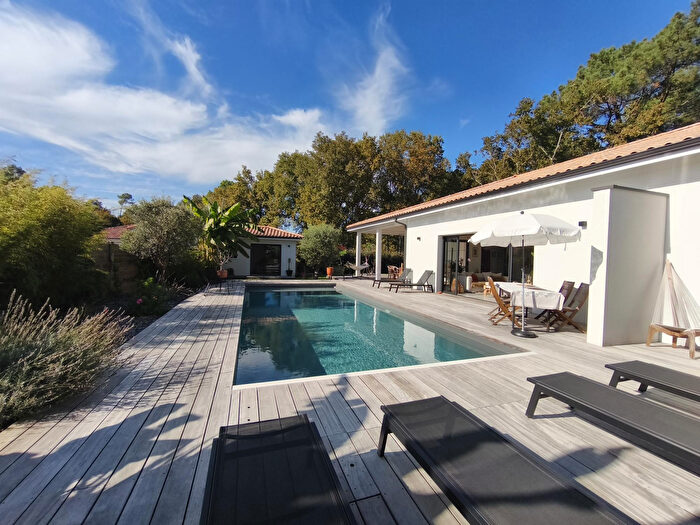 Maison à vendre - Sanguinet - 6 pièces - 4 chambres