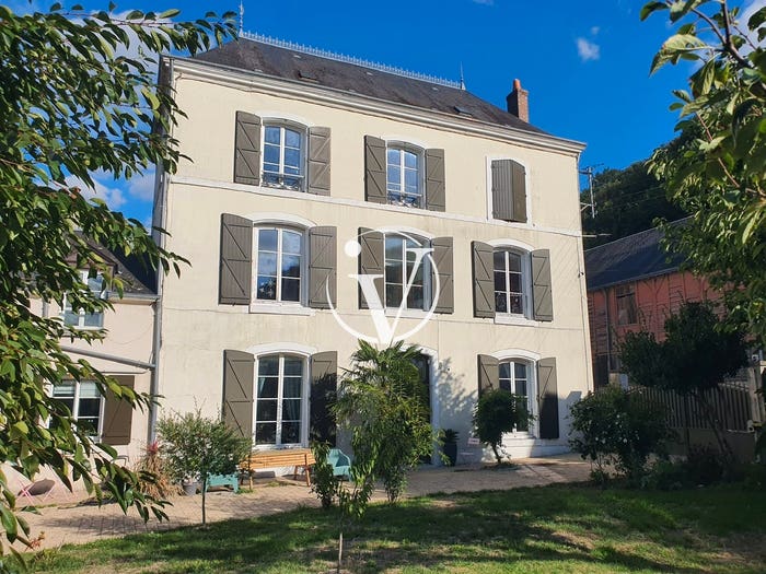 Maison 10 pièces à postalCode, à vendre