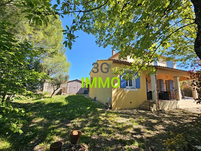 Maison 5 pièces à vendre - Sainte-Anastasie