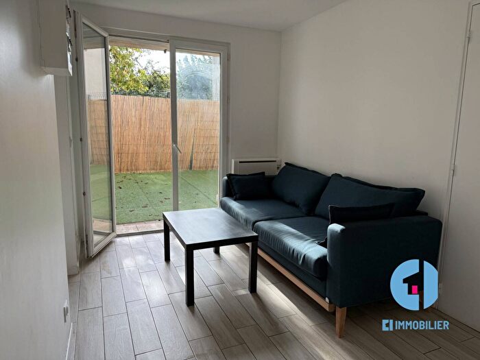 Fond Mondétour, Orsay : Appartement 2 pièces à louer