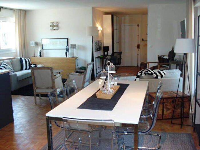 Appartement 3 pièces à louer à Gros Caillou, Paris 7ème arrondissement