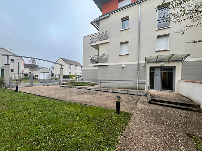 Appartement à vendre - Saint-Pryvé-Saint-Mesmin - 2 pièces - 1 chambre