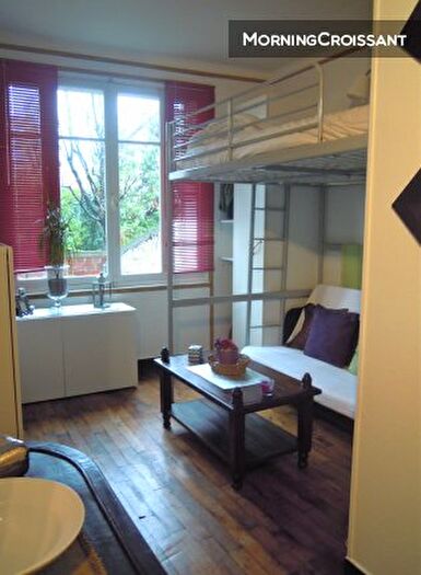 Colombes, Agent Sarre : Appartement 1 pièce à louer
