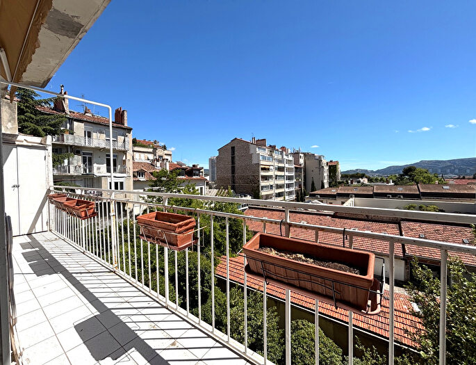 Appartement 4 pièces à vendre - Marseille 8ème, Perier