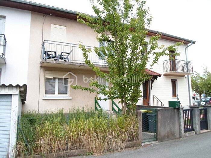 Prairie-Grands Jardins, Montbéliard : Appartement 2 pièces à louer