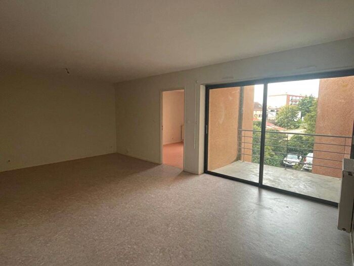 Appartement à louer - Grand Centre, Albi - 3 pièces - 2 chambres