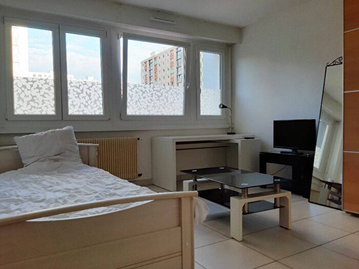 Appartement à louer - Esplanade Nord Est, Strasbourg - 1 pièce