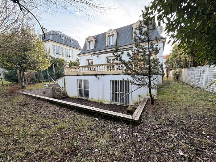 Maison à vendre - Le Raincy, Plateau - 7 pièces - 4 chambres