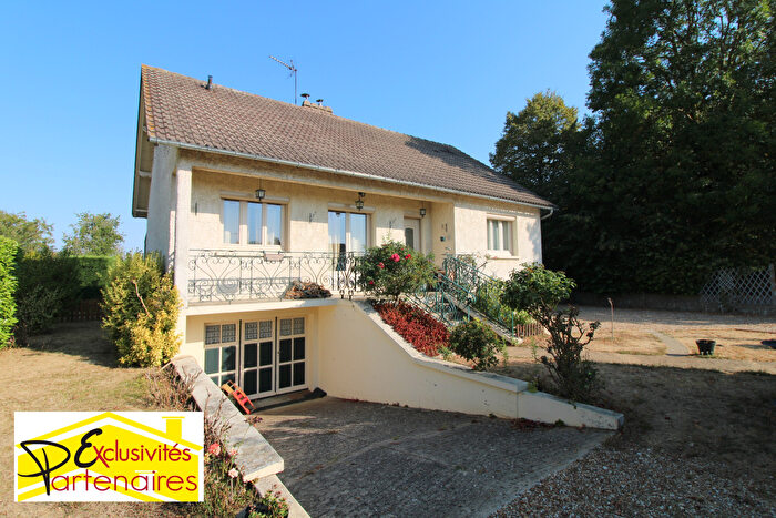 Crécy-Couvé : Maison 6 pièces à vendre