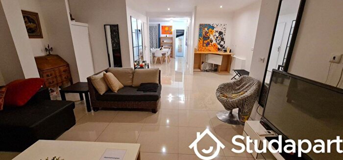 Appartement à louer - Pasteur, Villejuif - 1 pièce - 1 chambre