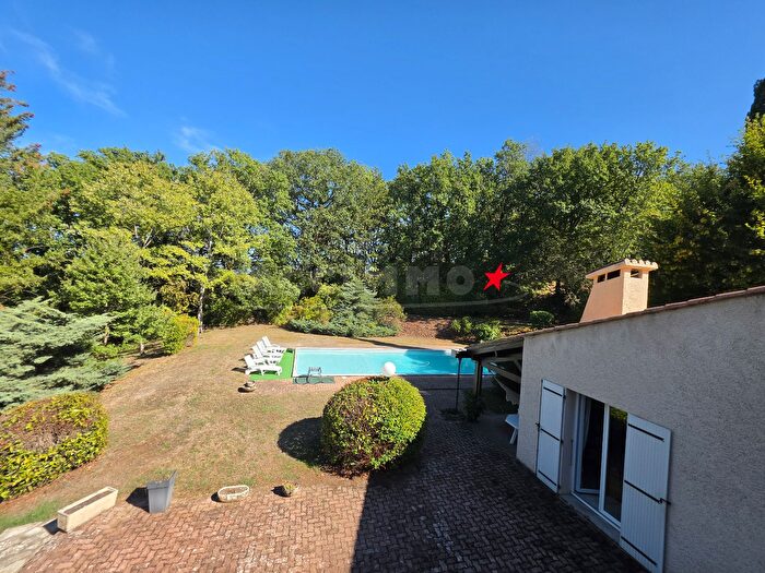 Maison 8 pièces à vendre à Graulhet, Nabeillou, Route de Lavaur