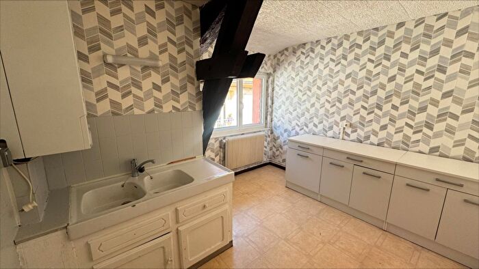 Appartement 4 pièces à Toul, Saint-Mansuy, Briffoux, à louer
