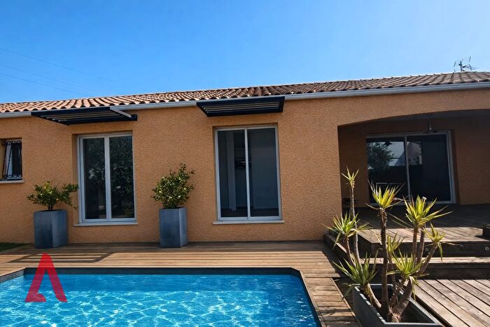Maison à vendre - Lodève - 5 pièces - 4 chambres