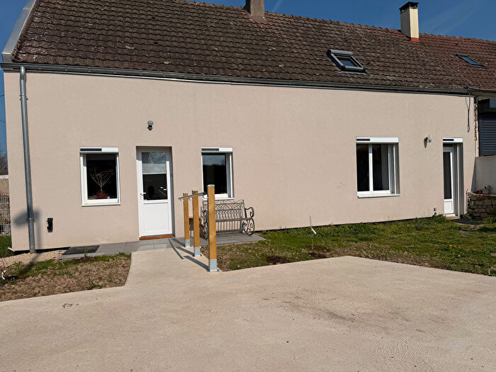 Maison à vendre - Saint-Vallier - 5 pièces - 3 chambres