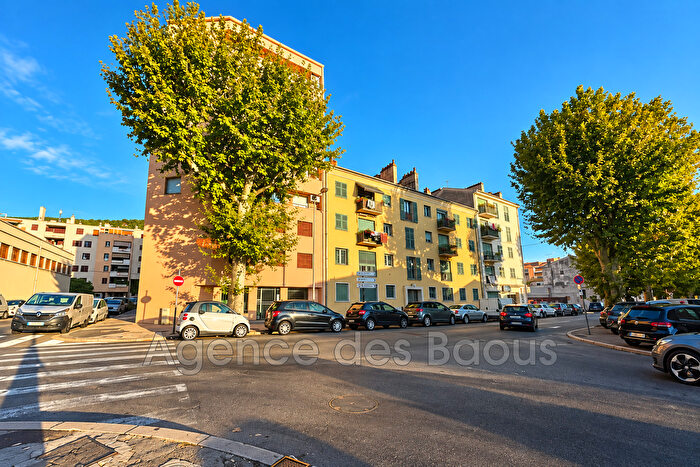 Appartement 1 pièce à Nice, Roquebillière, à vendre