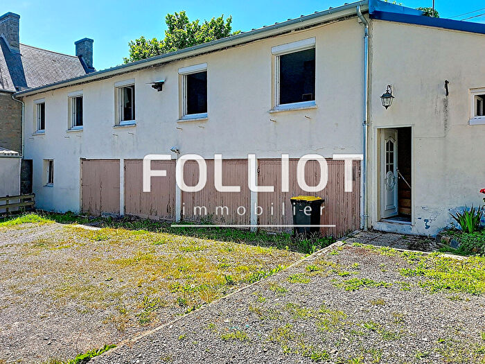 Maison à vendre - Villedieu-les-Poêles - 3 pièces - 2 chambres