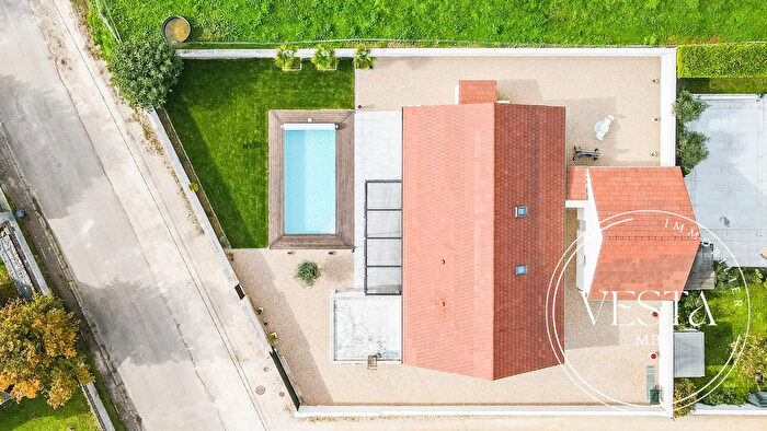 Maison à vendre - Morey-Saint-Denis - 7 pièces - 5 chambres