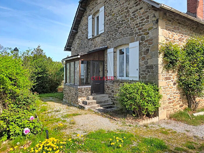 Chamberet - Maison 7 pièces à vendre