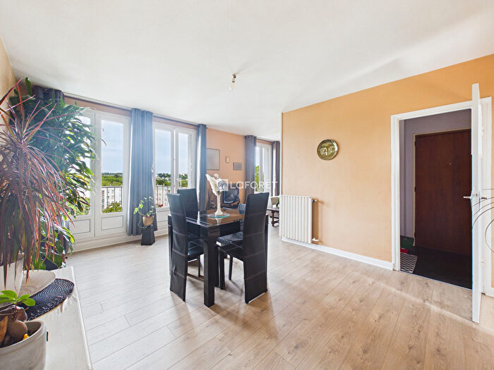 Quimper, Locmaria, Tourelle, Kervir : Appartement 4 pièces à vendre
