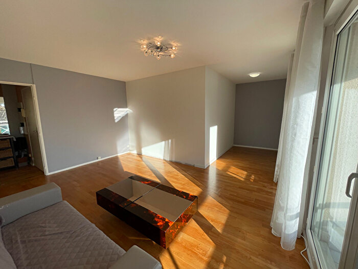 Appartement à vendre - Le Plessis-Trévise, Centre-ville, Orly Parc - 4 pièces - 3 chambres