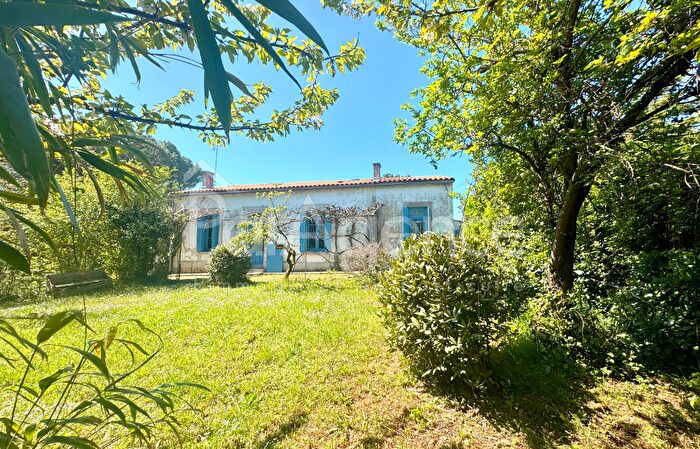 Maison à vendre - Saint-Palais-sur-Mer - 7 pièces - 6 chambres