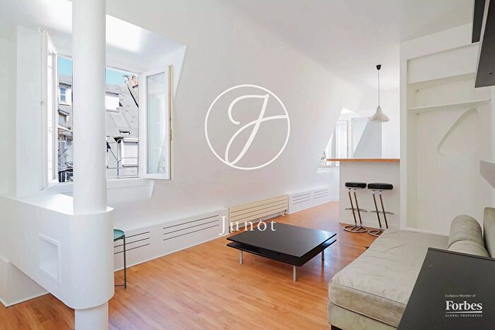 Paris 7ème, Champ de Mars - Appartement 2 pièces à vendre