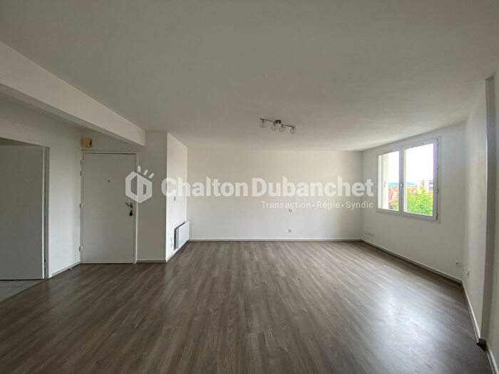 Appartement 4 pièces à louer à Le Coteau