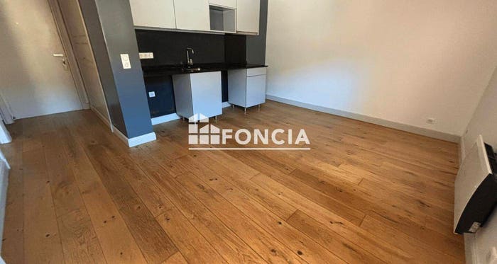 Centre Ville Nord, Grasse - Appartement 2 pièces à louer
