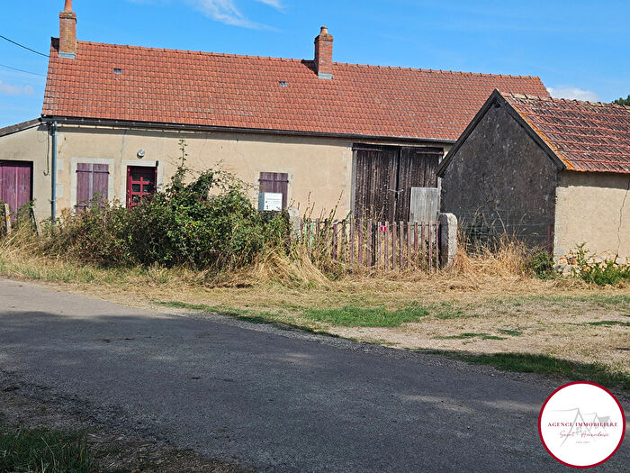 Maison 3 pièces à vendre à Lurcy-Lévis