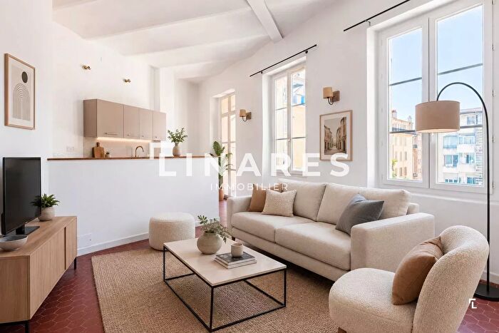 Marseille 2ème, Hôtel de ville : Appartement 3 pièces à vendre