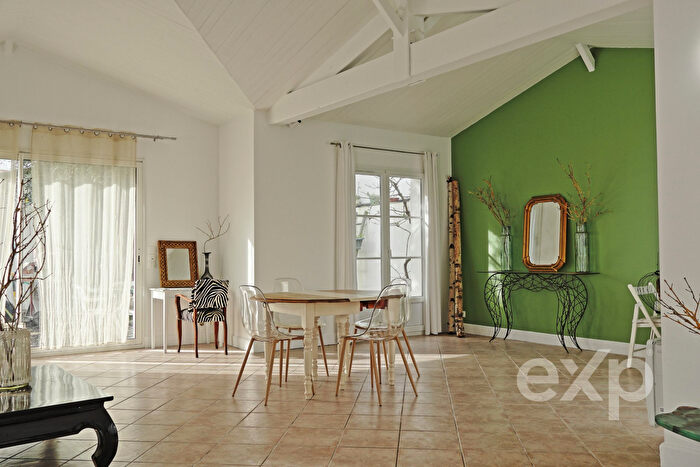 Maison à vendre - Loix - 5 pièces - 2 chambres