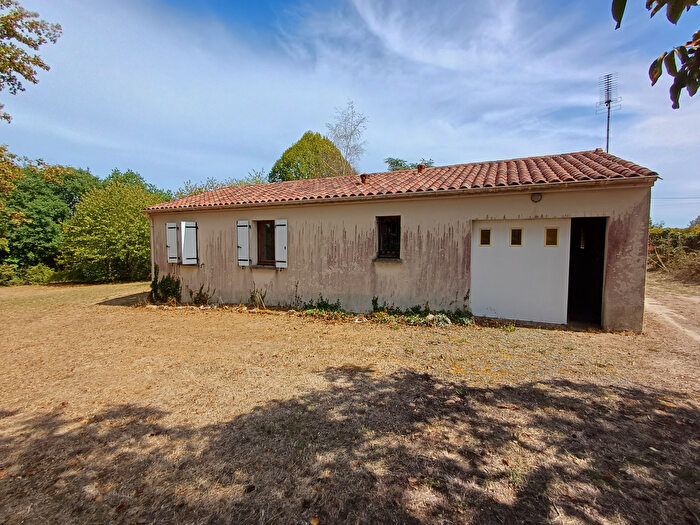 Maison 3 pièces à vendre à Verteuil-sur-Charente
