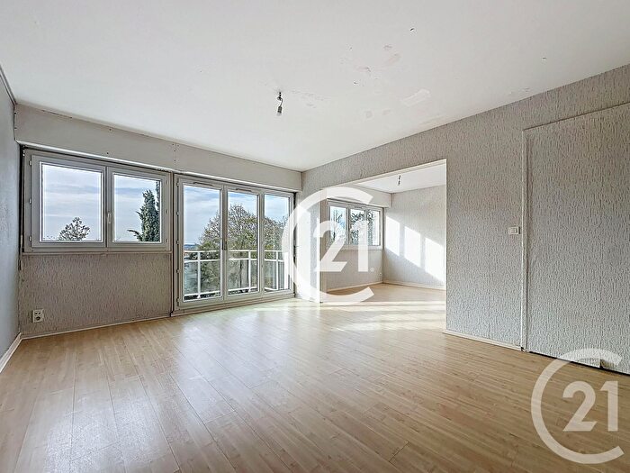 Appartement à vendre - Cognac, Champ de Foire - 4 pièces - 3 chambres