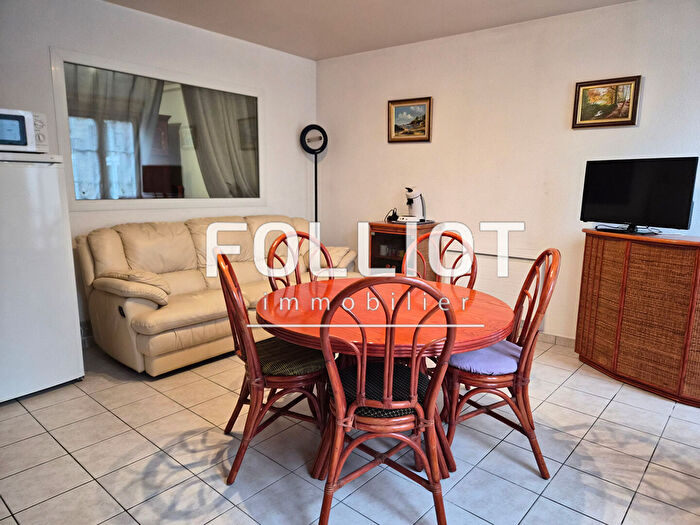 Appartement à louer - Vire, Centre-ville, Gare - 2 pièces - 1 chambre