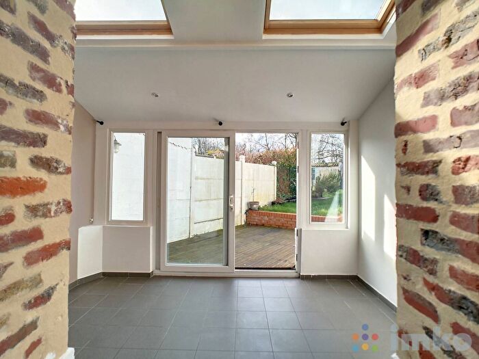 Maison à louer - Bourg-Centre Ville-Pont Courroy, Marcq-en-Bar ul - 3 pièces - 2 chambres