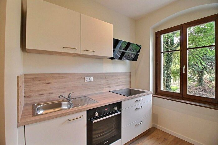 Appartement 1 pièce à Centre Sud Est, Saint-Louis, à louer