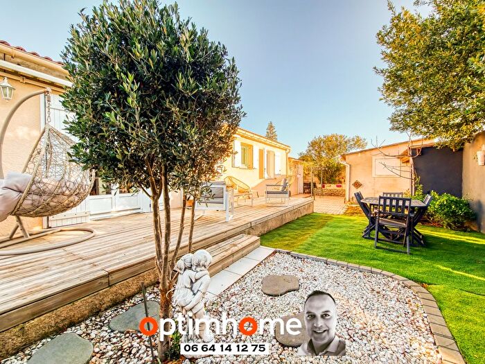 Maison à vendre - Marguerittes - 5 pièces - 4 chambres