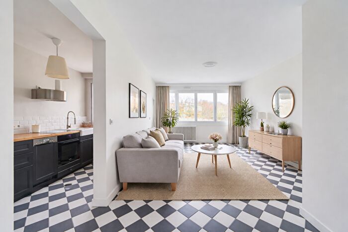 Appartement à vendre - Saint-Germain-en-Laye, Pontel, Schnapper, Sous-préfecture - 3 pièces - 2 chambres