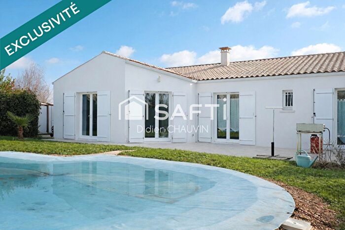 Maison à vendre - Dompierre-sur-Mer - 5 pièces - 4 chambres