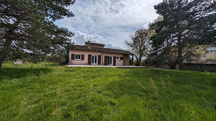 Maisons à vendre et appartements à louer - 1