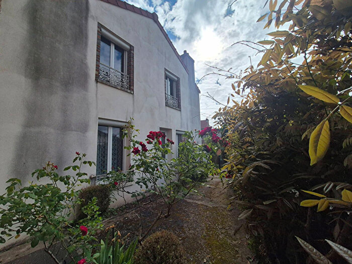 Maison 4 pièces à vendre à Le Perray-en-Yvelines