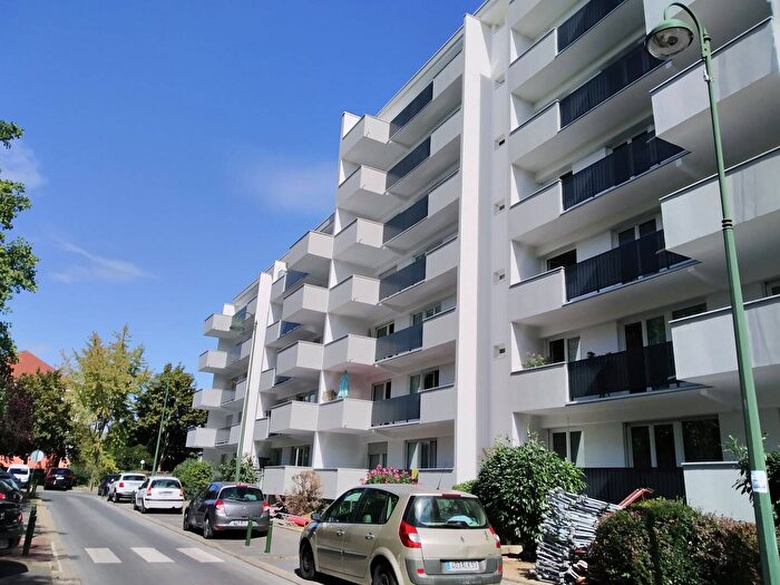 Appartement 4 pièces à louer à Jules Lamant et Ses Fils, Neuilly-sur-Marne