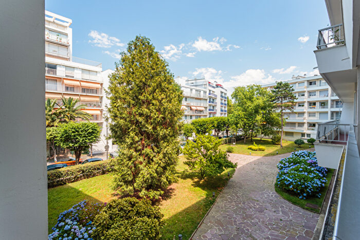 Appartement 4 pièces à vendre - Biarritz, Saint-Charles, Phare, Larochefoucauld