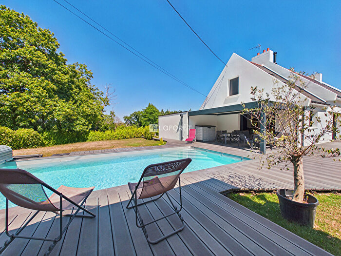 Pleuven : Maison 6 pièces à vendre