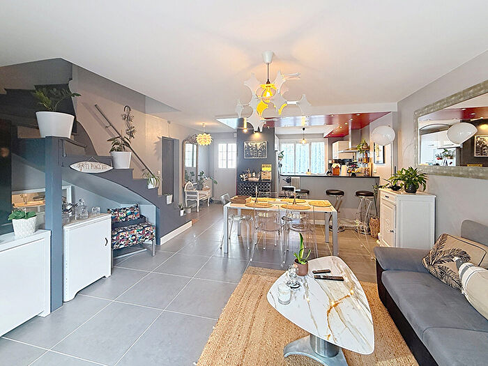 Maison à vendre - Angers, Deux-Croix, Banchais, Grand Pigeon - 5 pièces - 4 chambres