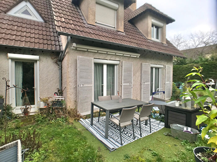 Maison à vendre - Cernay-la-Ville - 6 pièces - 3 chambres