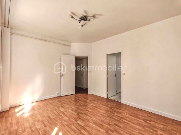 Coulommiers, Centre-ville : Appartement 3 pièces à vendre