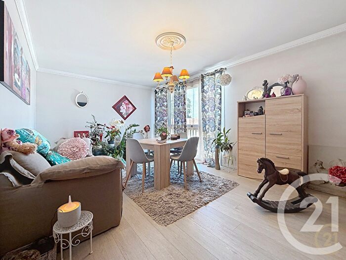 Appartement 3 pièces à vendre à Villemomble, Les Coquetiers